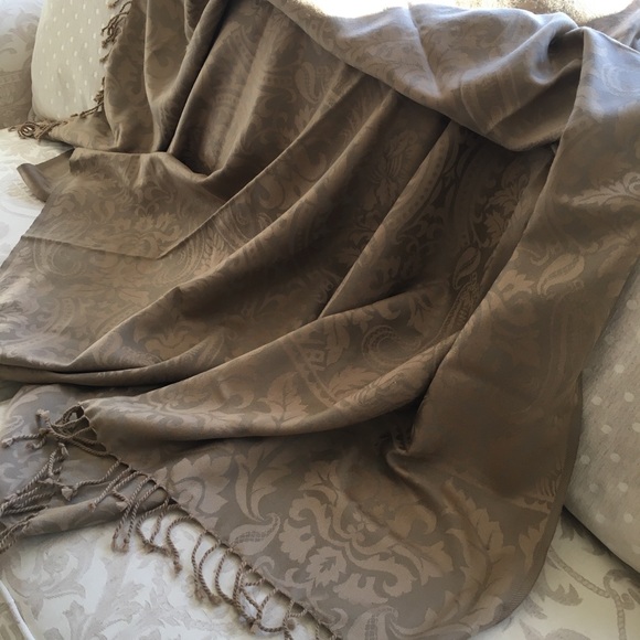 Bombay | Accents | Wool Brocade Throw | Poshmark